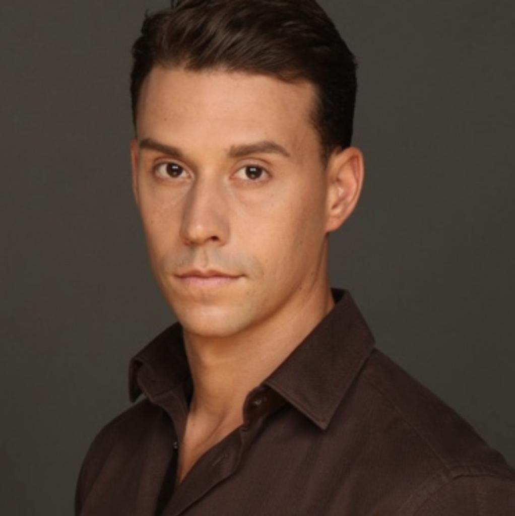 Alumni Biography | About TKS | Terry Knickerbocker Studio